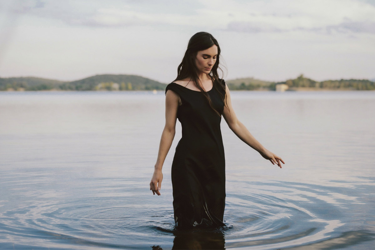 Interview with Lisa Mitchell. – Rearview Mirror