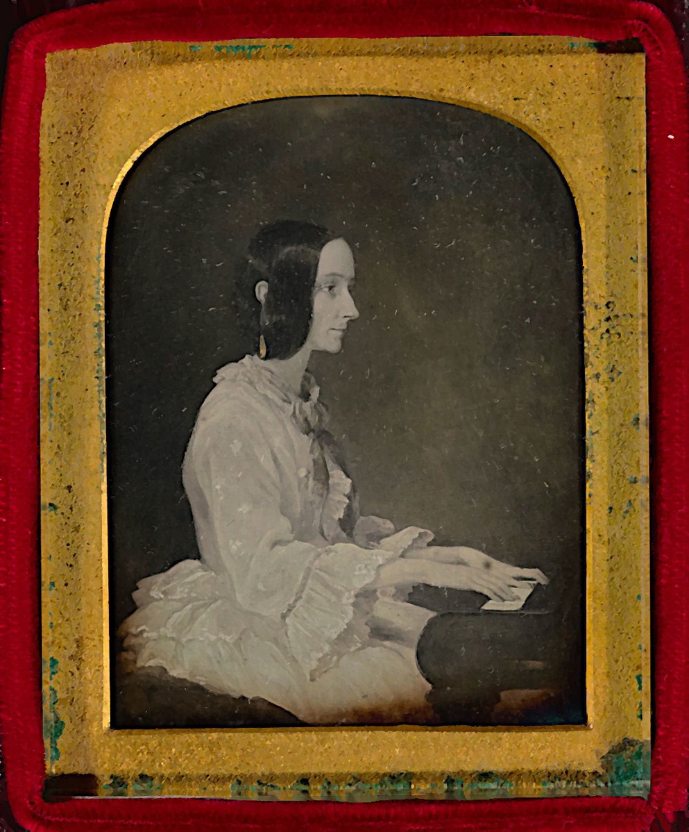 Five interesting portraits of Ada Lovelace, the first pioneer of ...